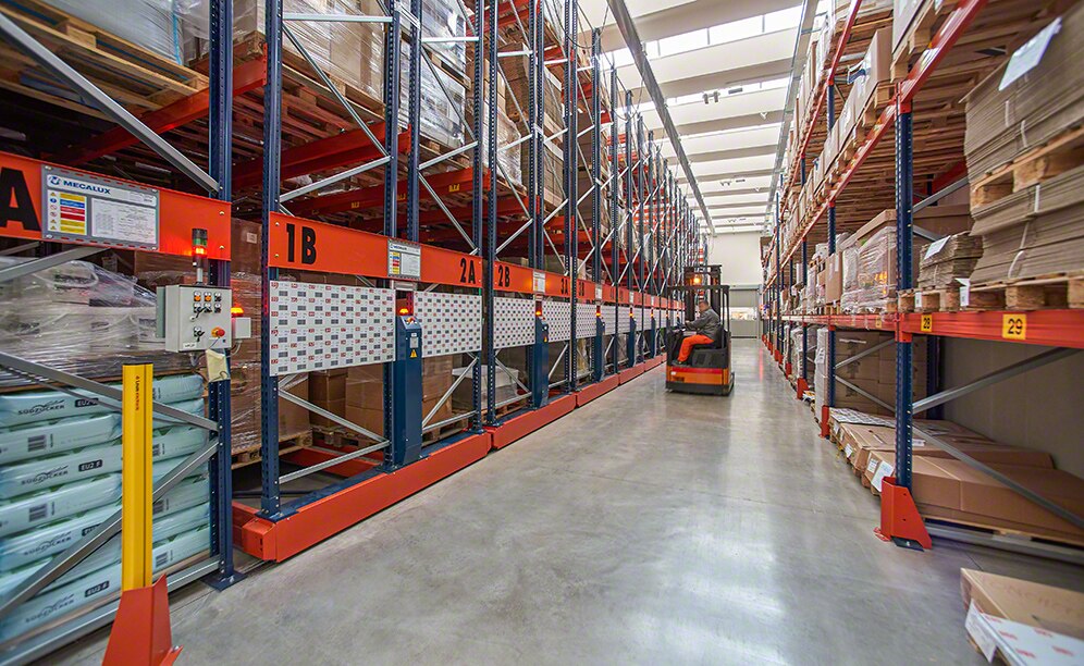 Del Conte aménage un nouvel entrepôt en Italie - Mecalux.cm